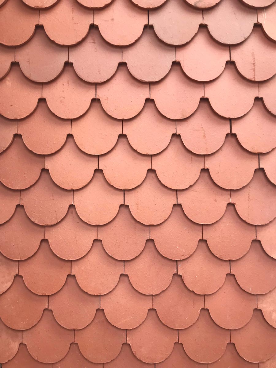 A Gallery of Vertical Tiling with Dreadnought Tiles