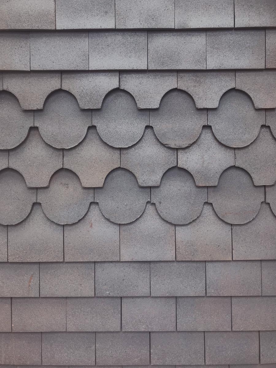 A Gallery of Vertical Tiling with Dreadnought Tiles